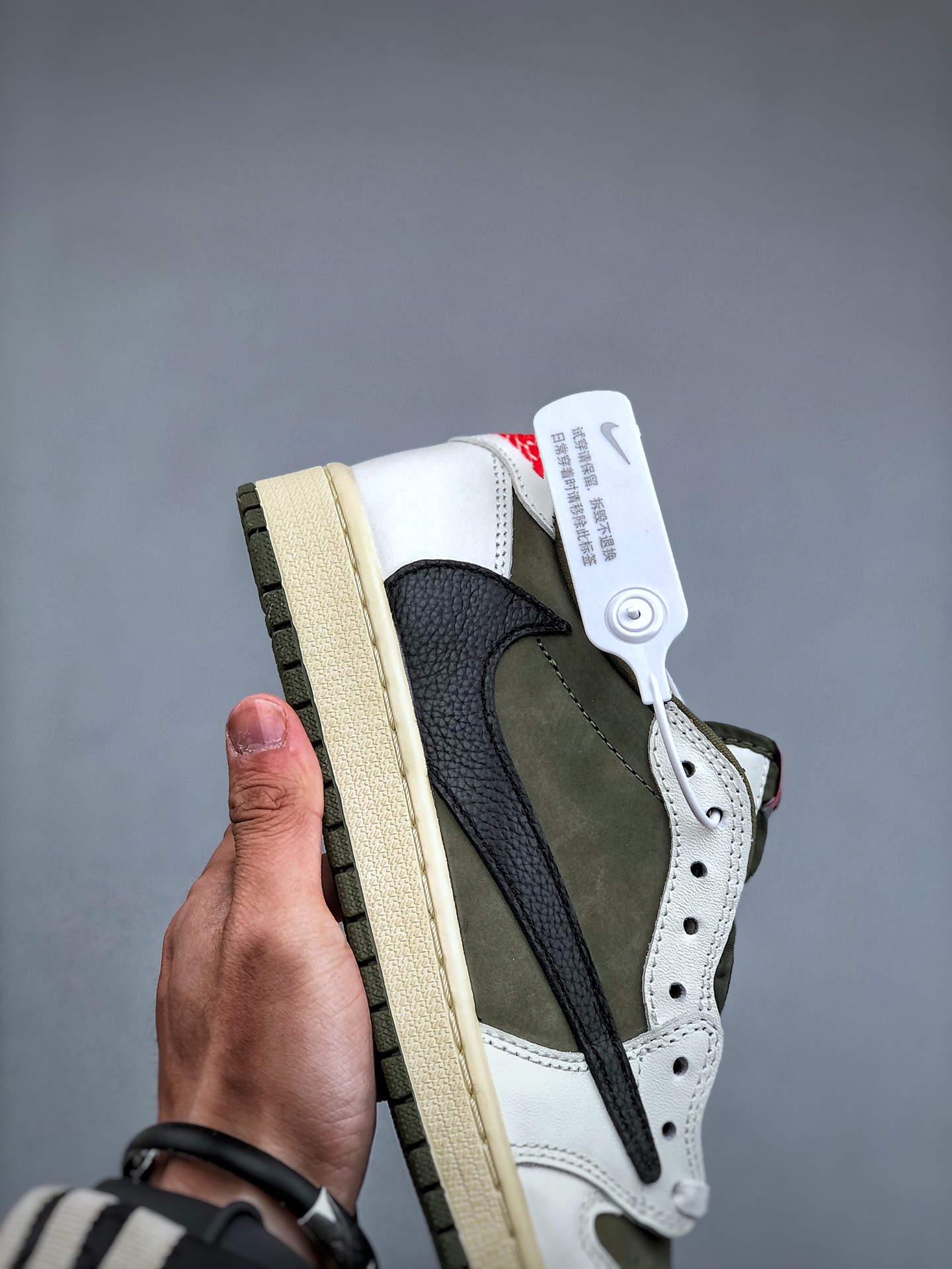 รองเท้าผ้าใบ Travvis Scoott x Fragment x Air Jordan 1 Low TS DM7866-819 ...