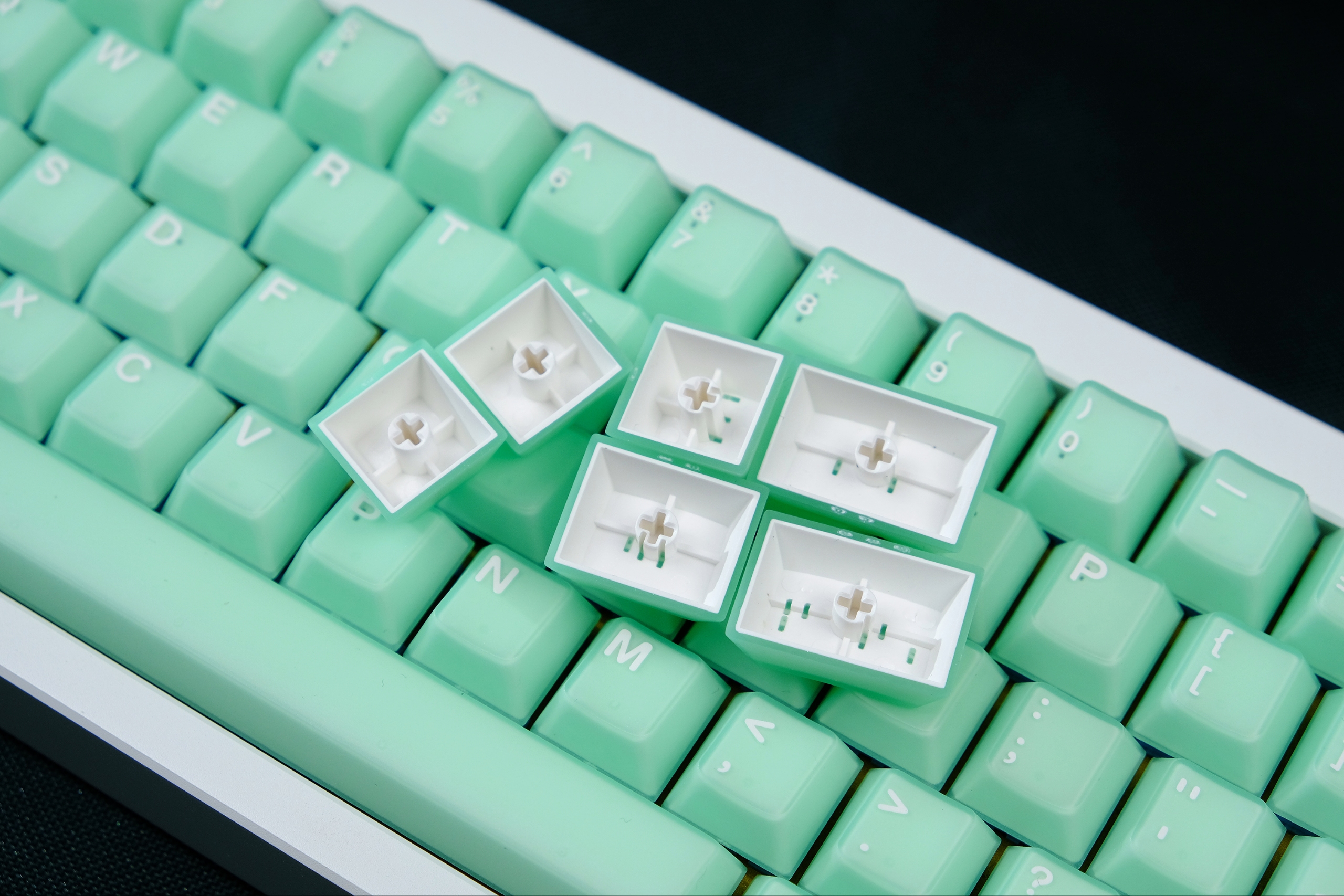 121 คีย์ / เซต Aifei Neon Light Klein Blue Pyga ปุ่มกด ABS ปุ่มกดช็อต ...