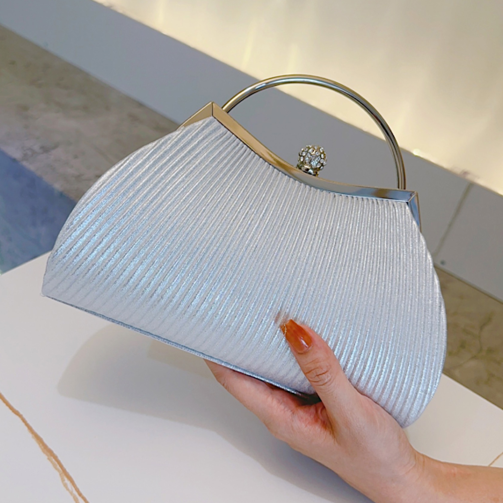 Dinner Clutch Bag Diamond-Studded Golden Small Bag Bag Bag Fashion ...