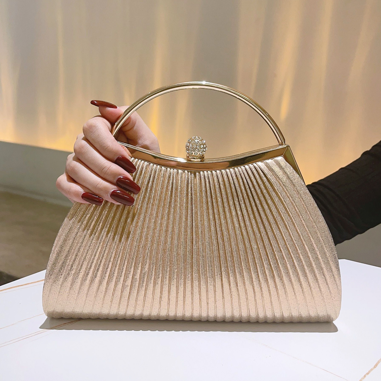 Dinner Clutch Bag Diamond-Studded Golden Small Bag Bag Bag Fashion ...