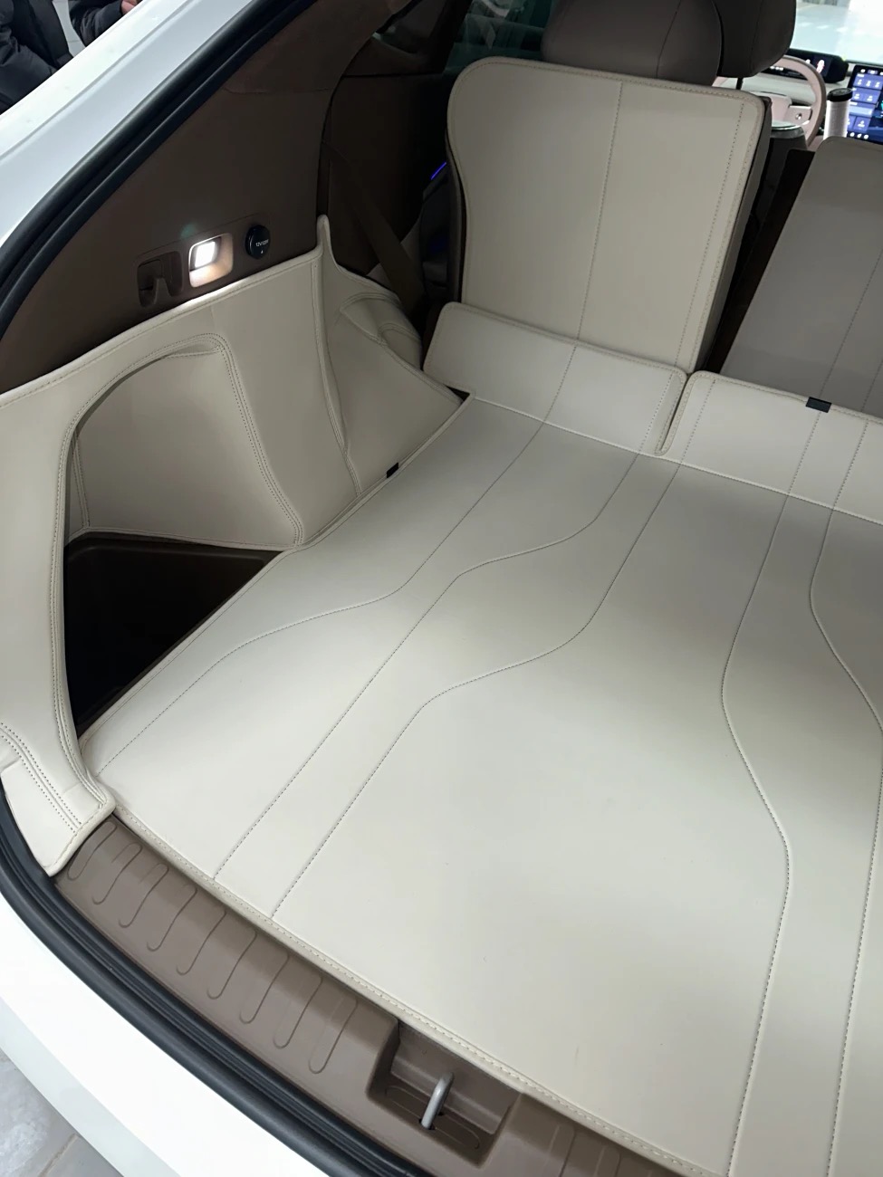 Hyptec ht/Hyper ht พรมหนังไฮโซเข้ารูป6D7D แผ่นรองกระโปรงหลังรถ ของแต่ง ...