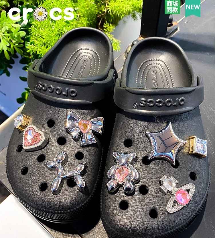 เครื่องราง Jibitz ใหม่/ข้อเสนอพิเศษ/ชุดJibitz/Jibitz/ของขวัญวันเกิด ...