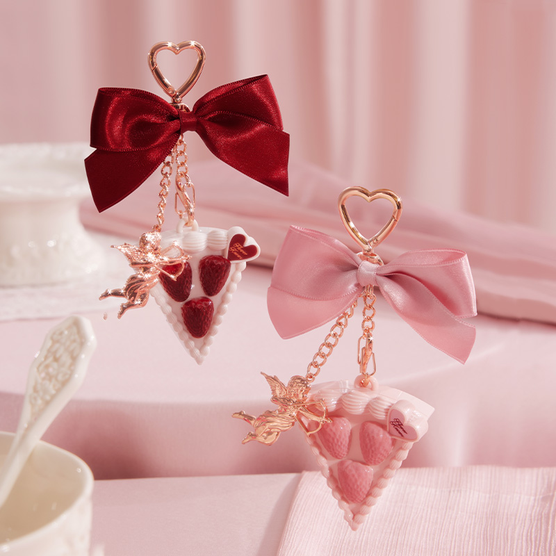 Flower Knows Strawberry Cupid Collection Solid Perfume[ของขวัญครบชุด] | Shopee Thailand