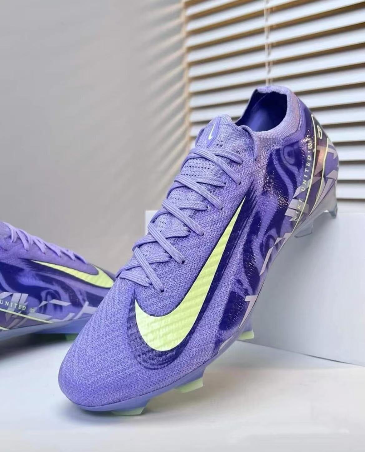 Nike Assassin 16th generation เบาะลมเต็มรูปแบบกันน้ําถัก FG รองเท้า ...