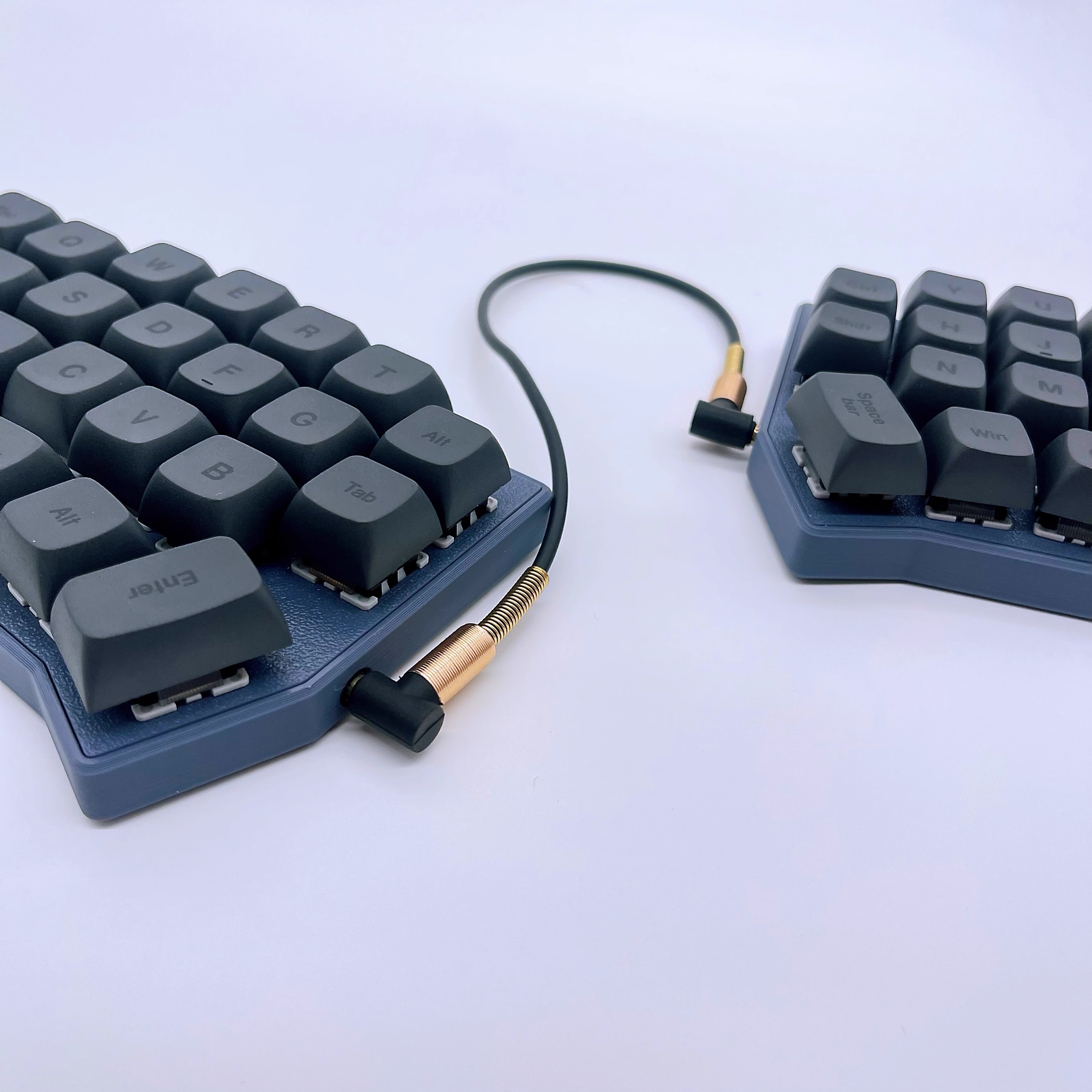 Corame Sw35 คีย์บอร์ดแบบมีสาย 45 คีย์ Hot swappable RGB คีย์บอร์ดเกมที่ ...