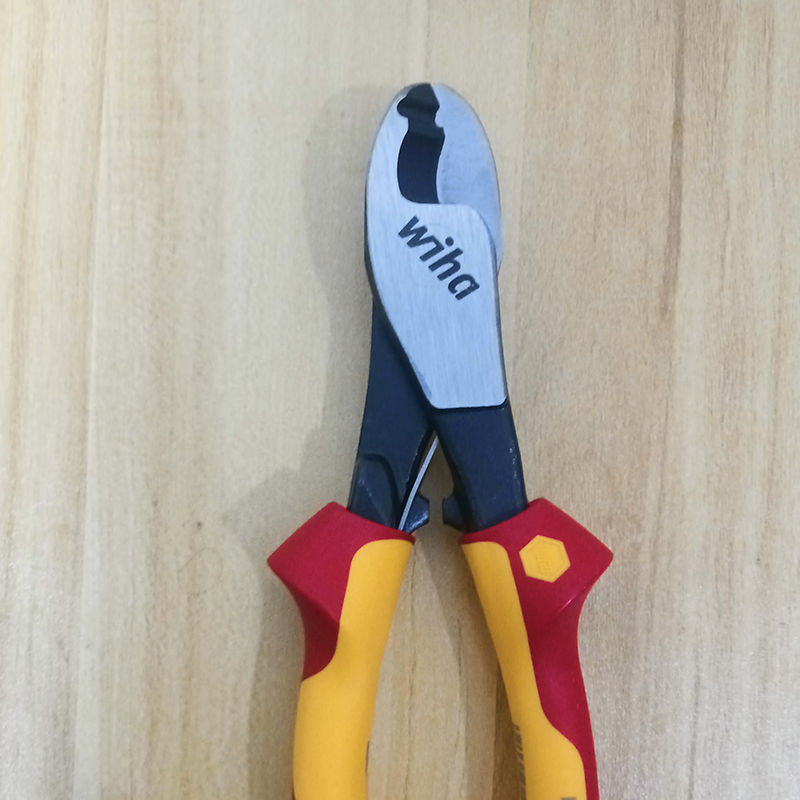 Wiha 43661 เครื่องตัดสายเคเบิลไฟฟ้าอุตสาหกรรมพร้อมสปริงเปิดสลับได้ 180 ...