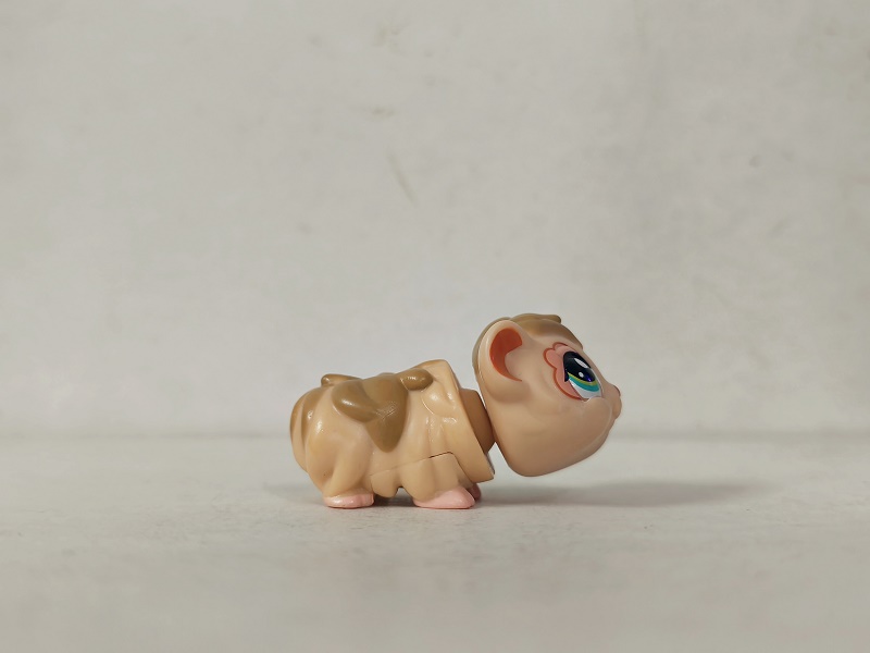 LPS รูปหนูตะเภาสีส้มด้วยตาสีเขียว #1844 Littlest Pet Shop ของเล่น ...