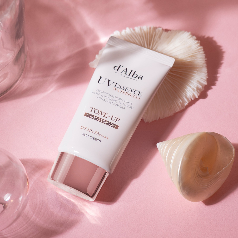 DAlba UV Essence Waterfull+ Tone-Up Sun Cream SPF 50+ PA++++ 50ml/Tone-Up Purple Correcting Sun ...