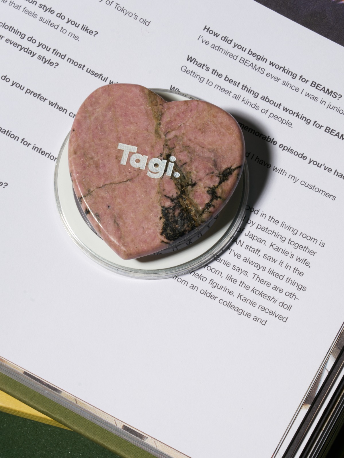 Tagi. Love Painter Natural Stone Magnetic Phone Stand ที่วางโทรศัพท์ ...
