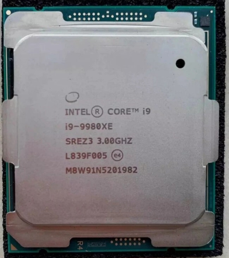 Intel Core i9 10980XE i9-9980XE Extreme Edition โปรเซสเซอร์ 18C36T 4.60 ...