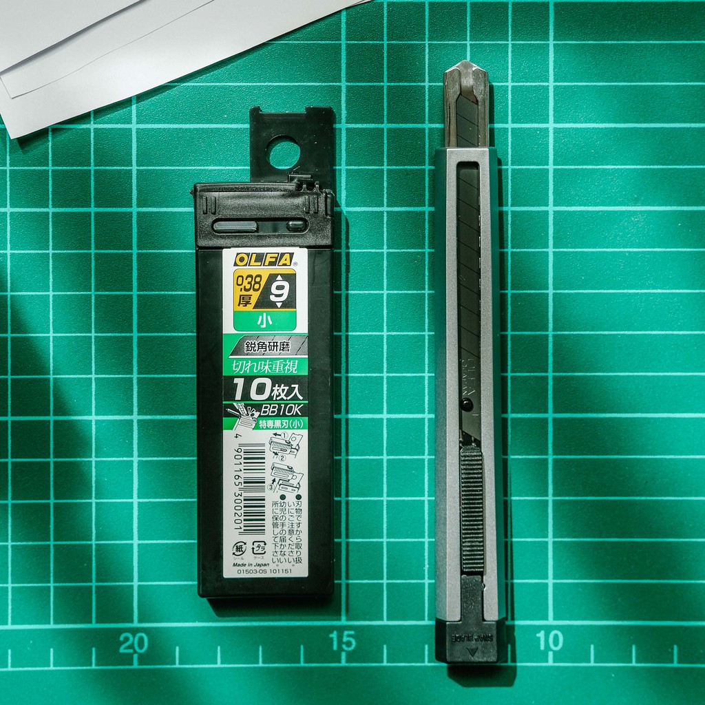 คัตเตอร์ มีด OLFA รุ่น Limited Series AA Ltd-02 (Made in Japan) | Shopee Thailand