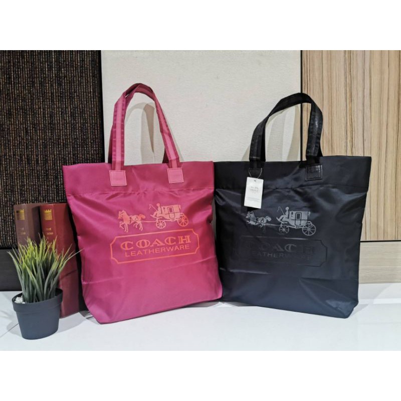 พร้อมส่งสินค้าขายดี! Coach Nylon Waterproof Tote Bag Gift With Purchase ...