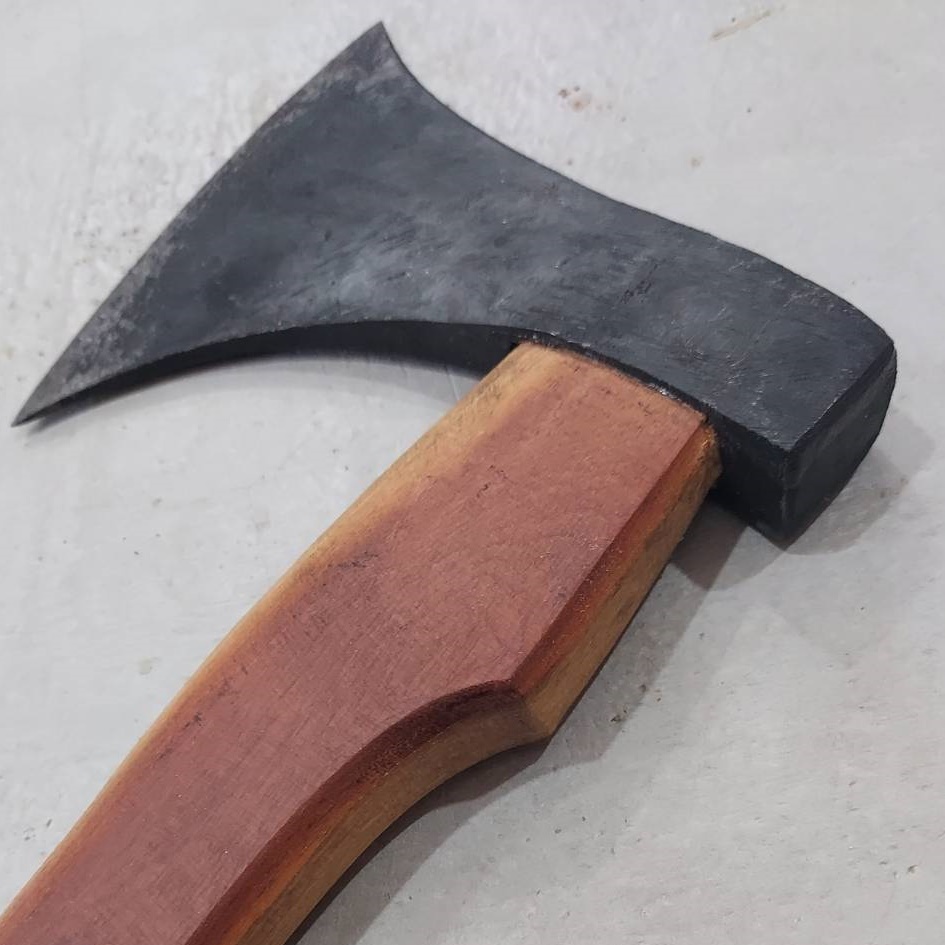 ขวาน ยอมานิส ใหญ่ ขวานเหล็กแหนบ ด้ามไม้ ไม้เขล็ง | Shopee Thailand