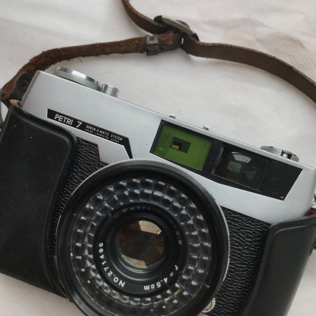 กล้องฟิล์ม Petri7 | Shopee Thailand