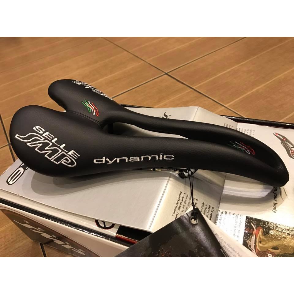 เบาะ SELLE SMP DYNAMIC รางคาร์บอน | Shopee Thailand
