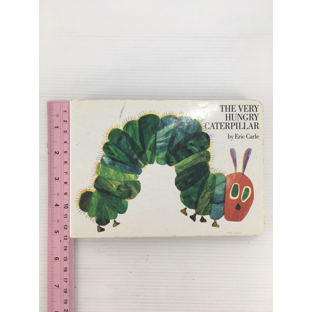 The very hungry caterpillar by Eric Carle Boardbooks & finger puppet ...