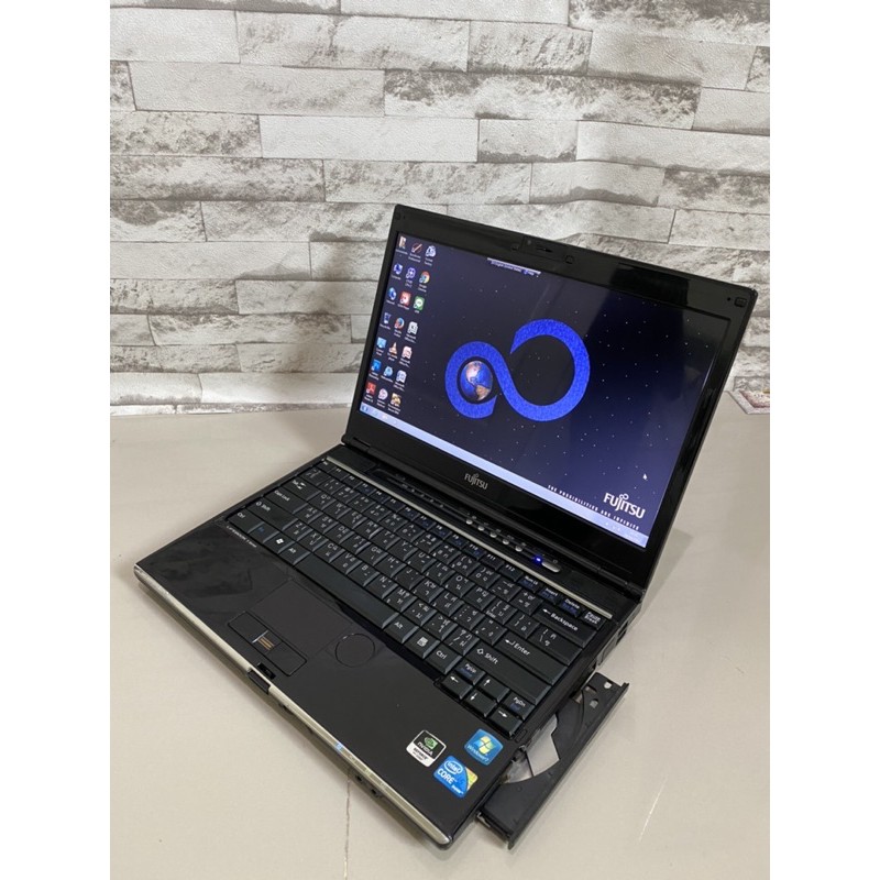 Fujitsu Lifebook SH560 core i5 gen 1 การ์ดจอ 512 MB จอ 13.3 นิ้ว โน๊ต ...