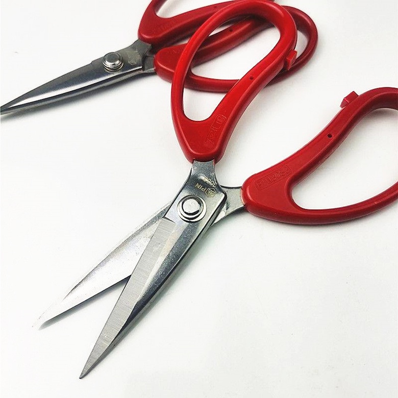 กรรไกรPIN กรรไกรDIY กรรไกรอเนกประสงค์ กรรไกรตัดผ้า (ด้ามจับพลาสติกสี ...