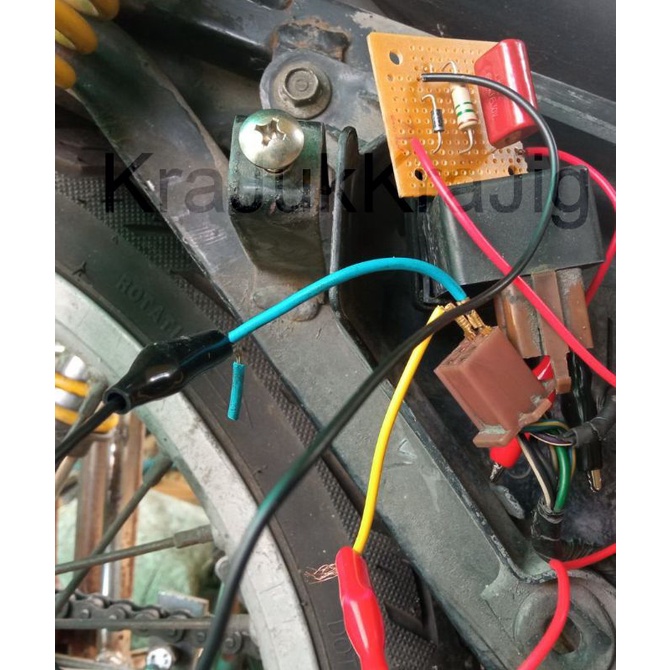 Peak Voltage Adapter , พีคโวลท์เทจ อะแดปเตอร์ | Shopee Thailand