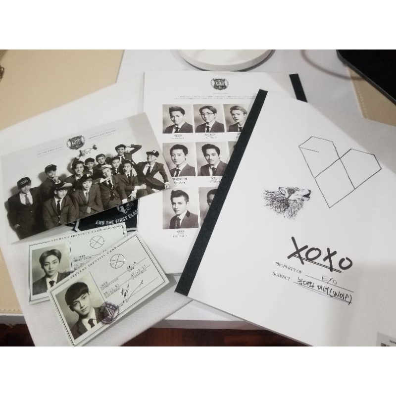อัลบั้ม EXO 1st Album XOXO (Kiss&Hug Version) | Shopee Thailand