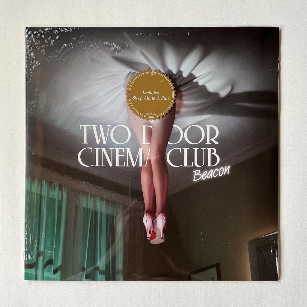 แผ่นเสียง Two Door Cinema Club : Beacon [ Vinyl ] | Shopee Thailand