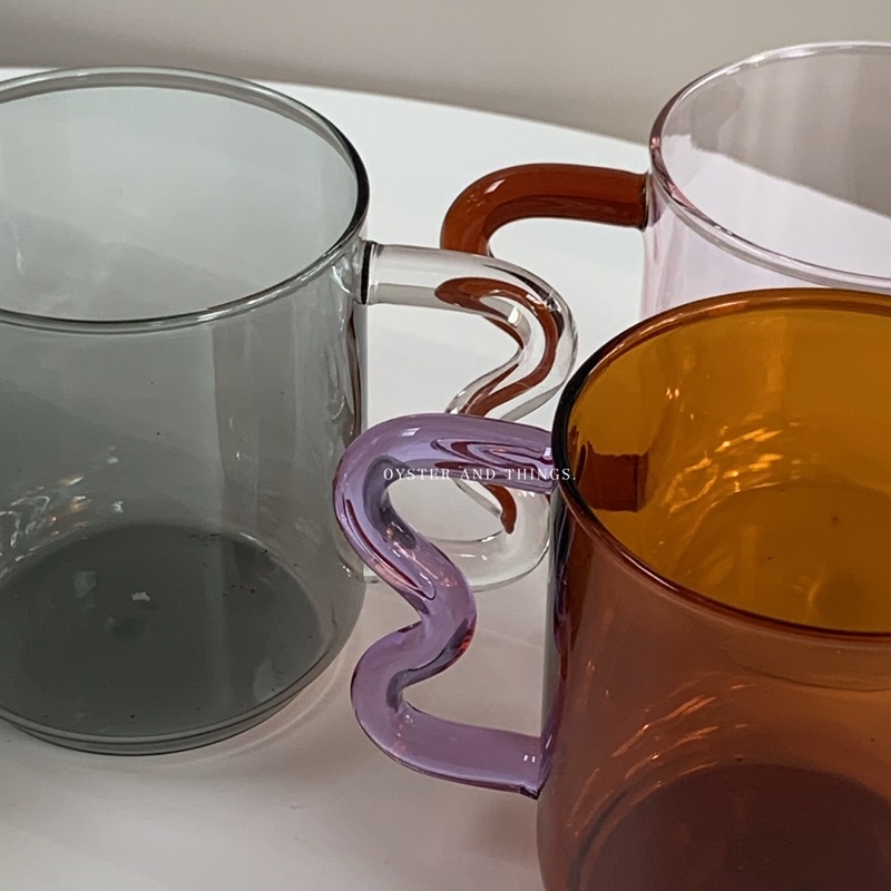แก้วมัคใส หูจับ ทรงหยัก | wavy handle mug | Oyster and Things. | Shopee ...