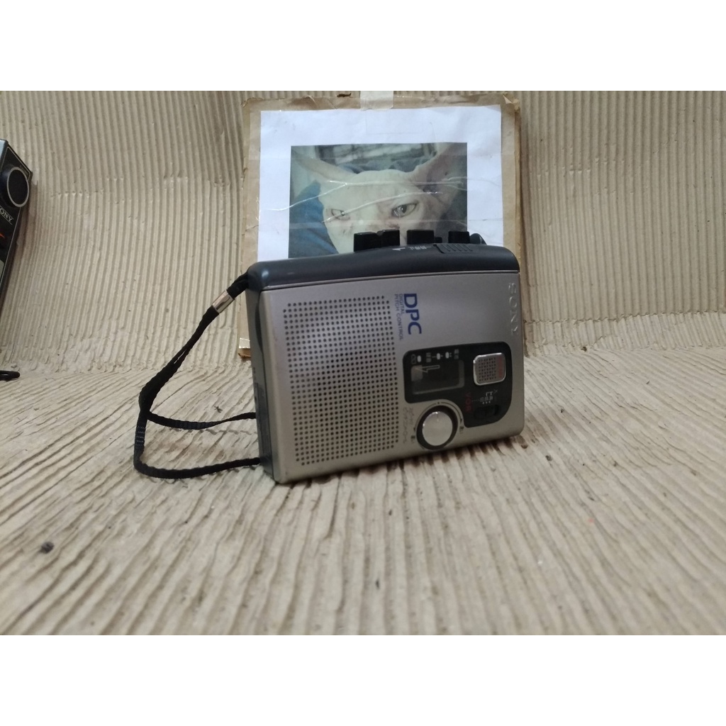 SONY DPC เปิดผาเล่นโชว์ได้ ทรงสวย ทรงเหมาะมือ | Shopee Thailand