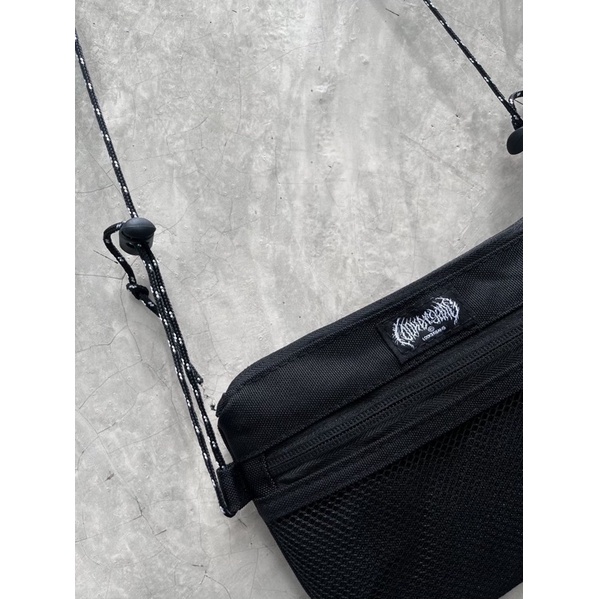 LOOKER “shoulder Bag” กระเป๋าสะพายข้าง สีดำใหม่ล่าสุด | Shopee Thailand