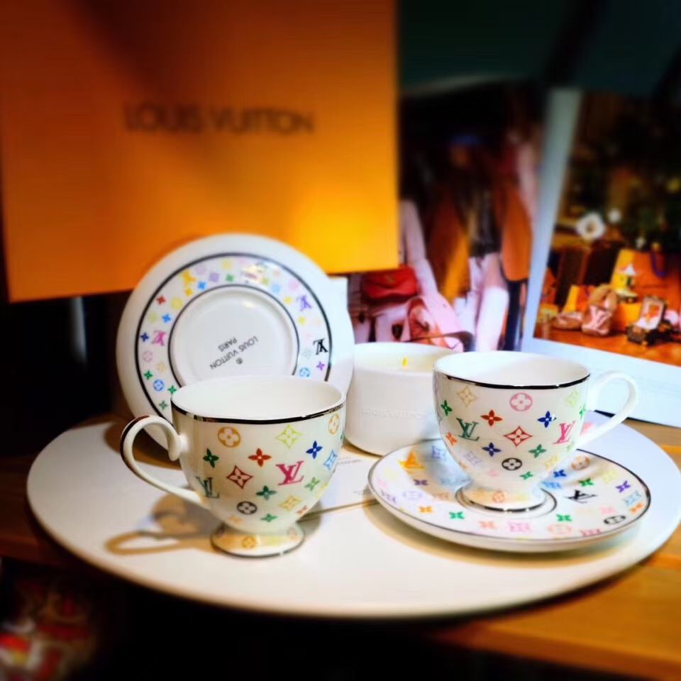 Louis Vuitton Tea cup coffee cup gift box set of two cups + two saucers ...