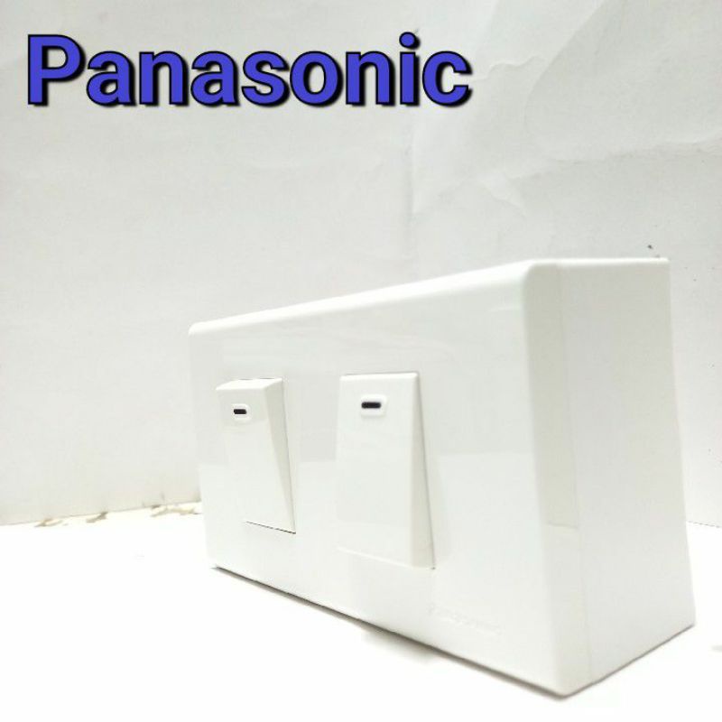 Panasonic พานาโซนิก 2 สวิตช์ไฟ หน้ากาก 2 ช่องพร้อมบล็อกลอยติดผนัง 2 X