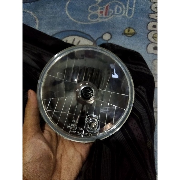 แผ่นสะท้อนแสง hd 5.75 inc gading Used like new pnp cd, l2g, cb, yl ...