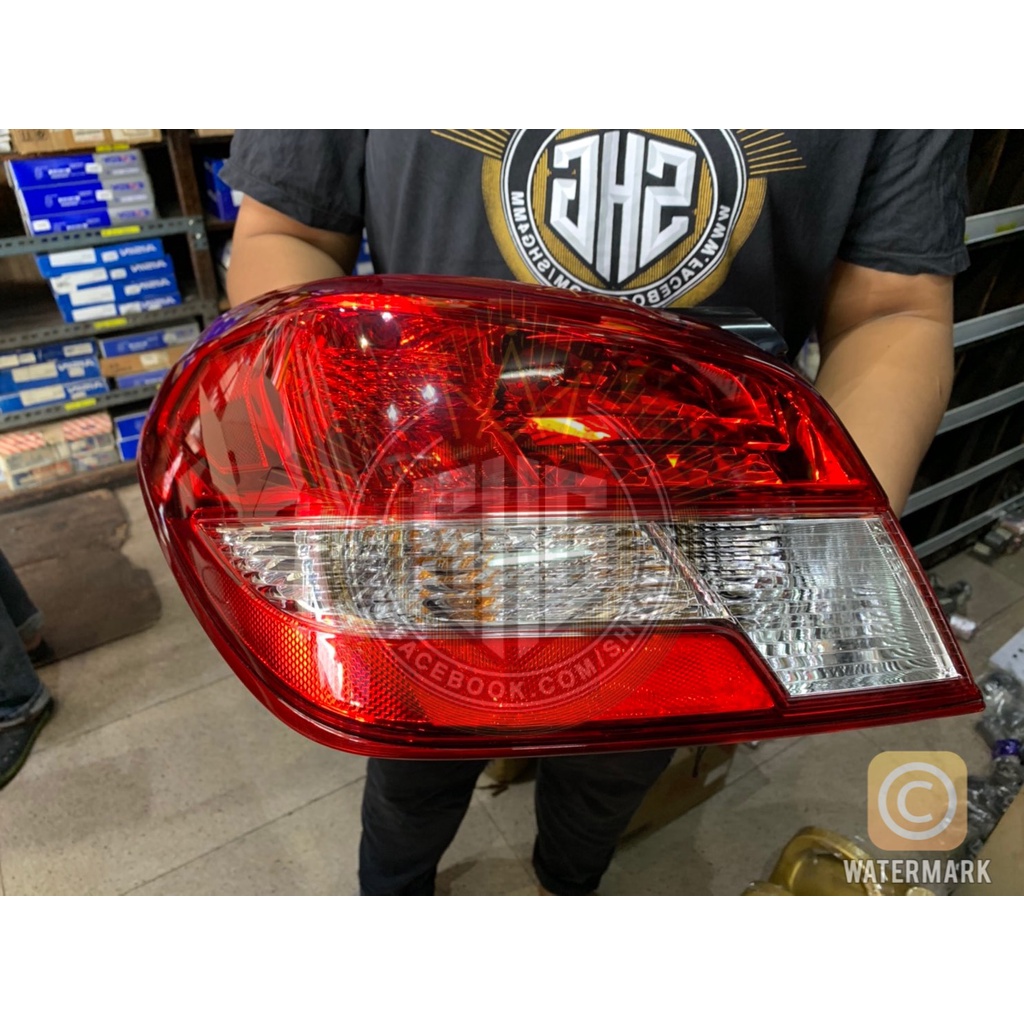 ไฟท้าย Mitsubishi รุ่น Attrage 2016 แท้ศูนย์ (8330B069) (8330B070 ...