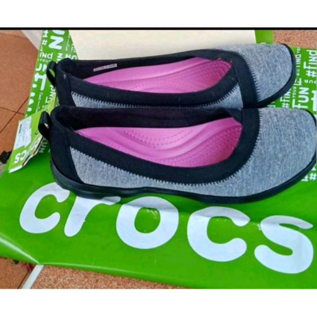 CROCS size W8 ใส่สบายมาก สีสวย ทรงสวย size38 | Shopee Thailand