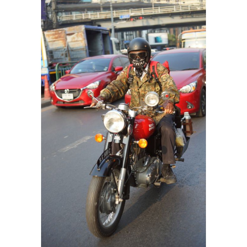 TRULY แบกสีแดง กระเป๋าเป้ BACKPACK REFLECTIVE BAG | Shopee Thailand