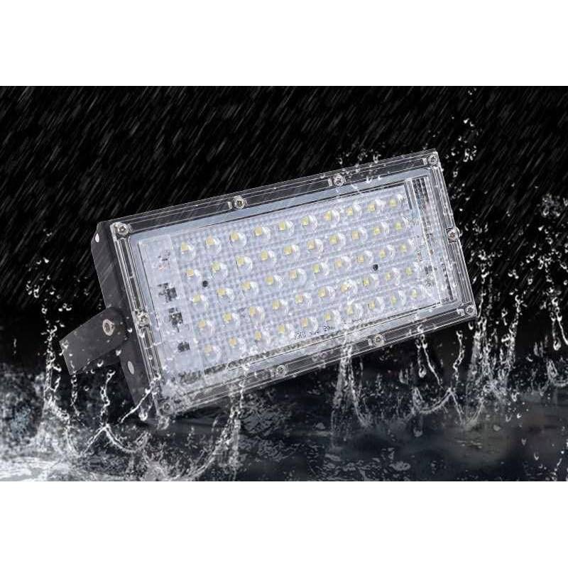 ไฟสปอร์ตไลท์ LED 125W มีแสงสีขาวและแสงสีวอร์ม สว่าง ประหยัดไฟ สปอร์ต ...