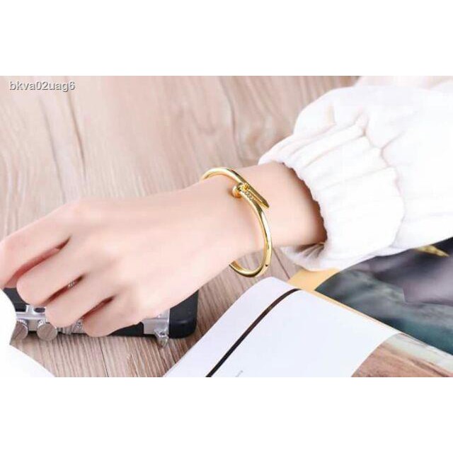 กำไลตะปู กำไลสแตนเลส กำไลผู้หญิง กำไลผู้ชาย กำไลข้อมือรูปตะปู | Shopee ...