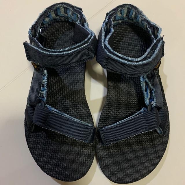 รองเท้า teva มือสองงง | Shopee Thailand