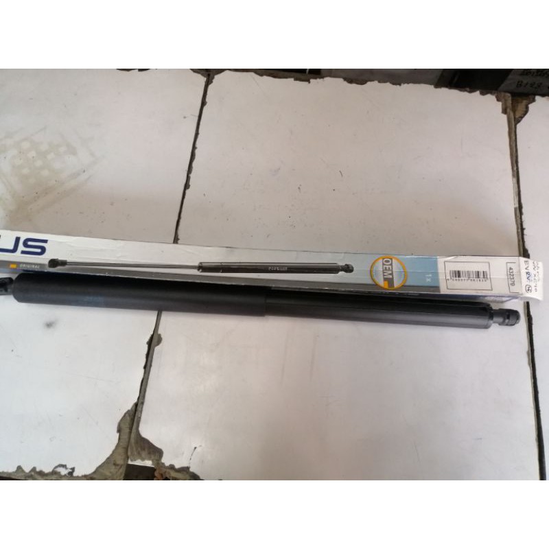 โช๊คฝากระโปรงหลังซ้าย Volvo XC90 | Shopee Thailand