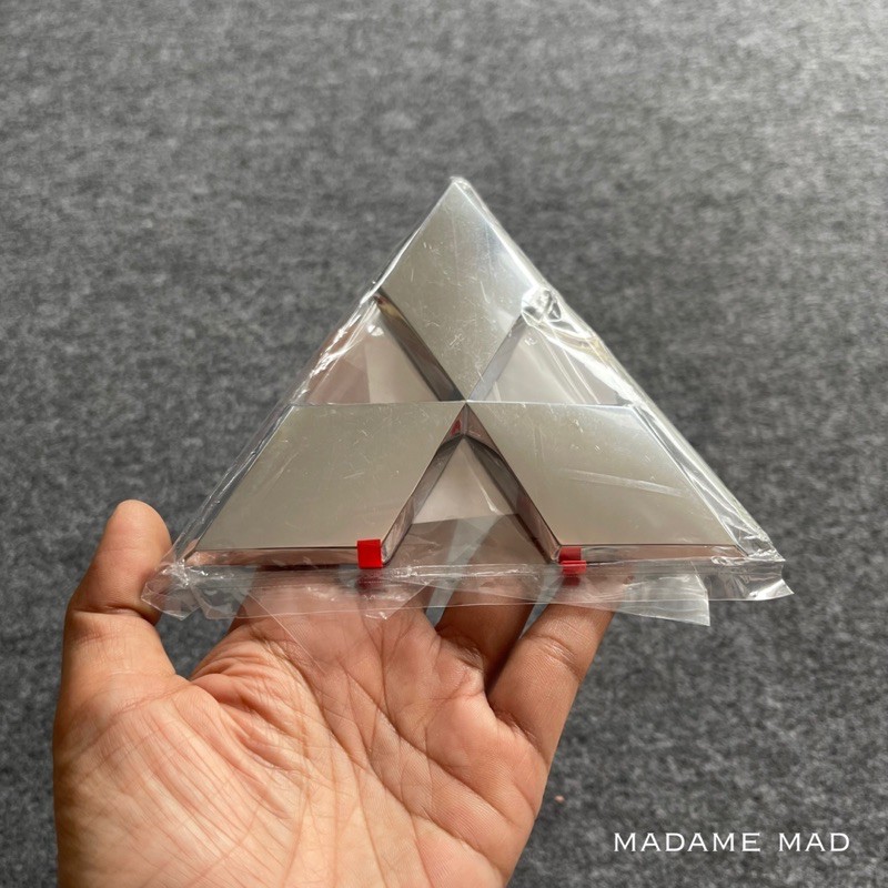 แท้ศูนย์ 💯% โลโก้ฝาท้าย MITSUBISHI TRITON ขนาด 12.5x11cm (AIR-7415A615 ...