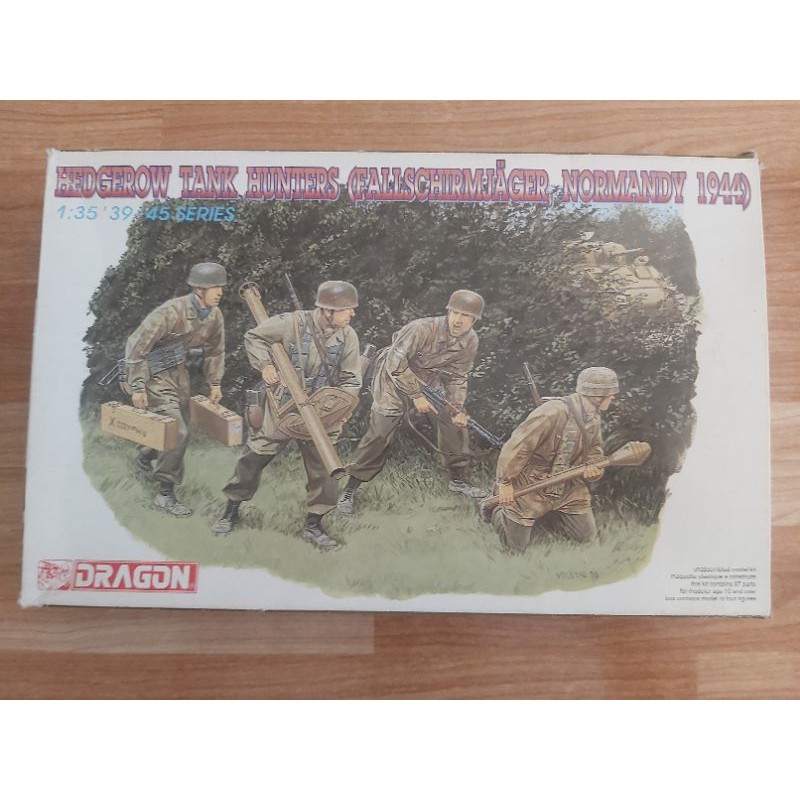 Hedgerow Tank Hunters Fallschirmjager Normandy 1944 1:35 | Shopee Thailand