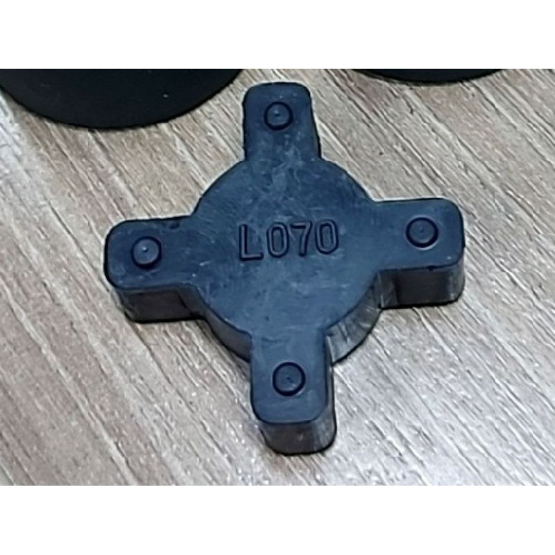 ยอยยาง L070 ขนาด OD35 x ID18 x T12 | Shopee Thailand