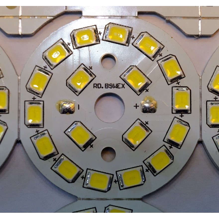 แผง led ทรงกลม 9w ใช้ samsung led | Shopee Thailand