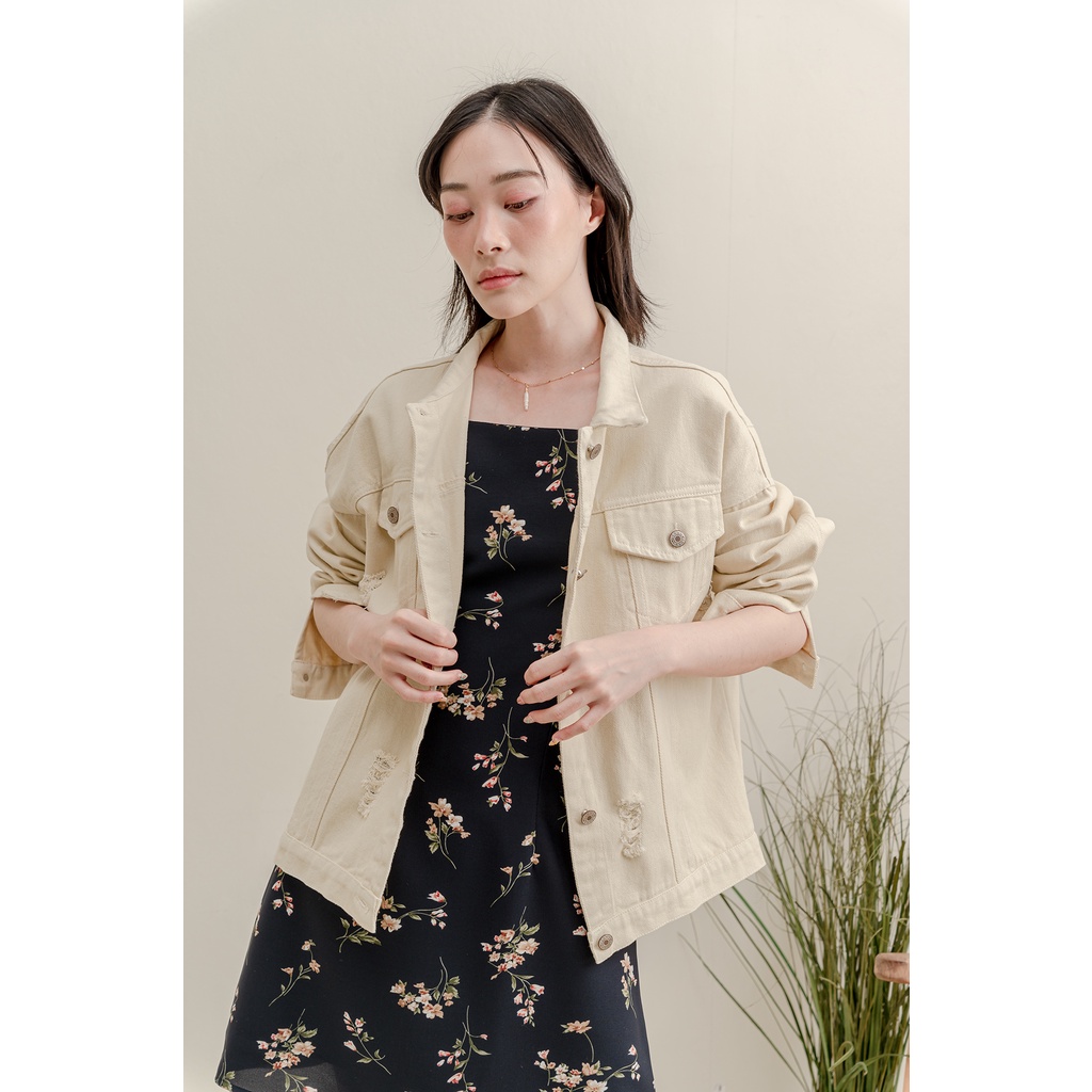 Lay Jacket แจ็คเก็ตยีนส์ Miladi | Shopee Thailand