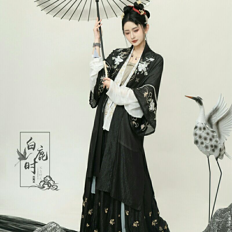 Pre-sale ชุดฮั่นฝู คอลเลคชั่น Bai Qing Cheng โทนสีดำ แบรนด์ Bai Lu Shi ...