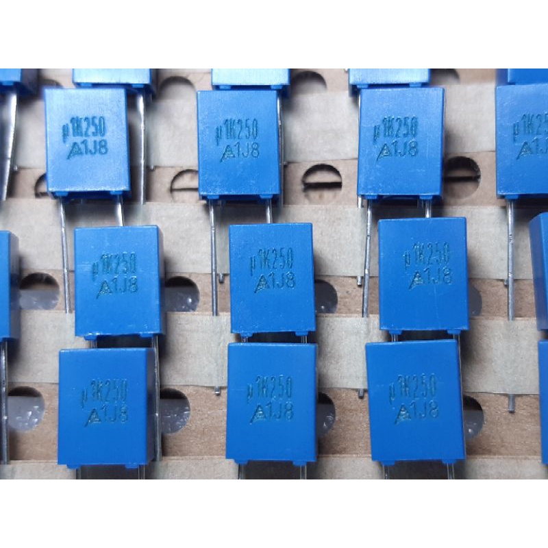 Epcos 0.1uf 100nf 104 250v polyester film capacitor MKT ตัวเก็บประจุ คาปาซิเตอร์ ระหว่างขา 5มิล ...