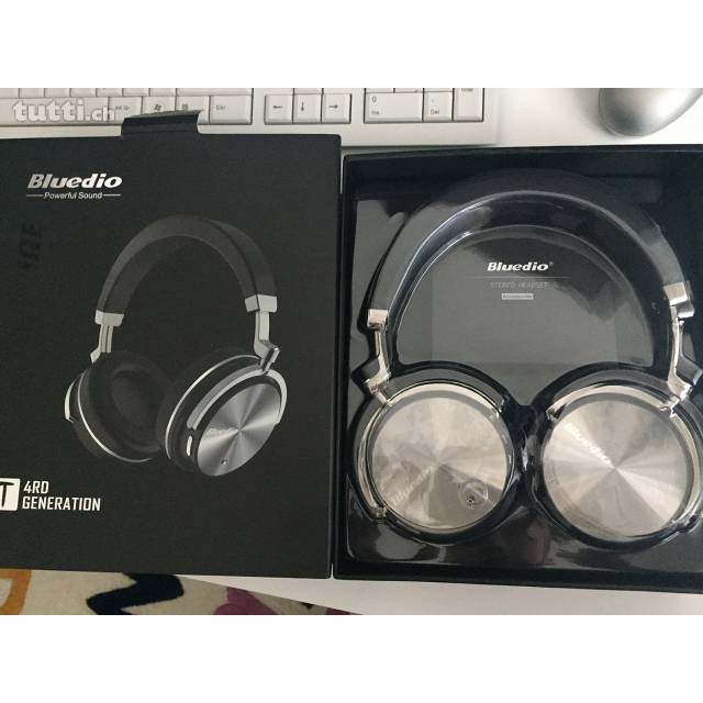 หูฟัง Bluedio T4 Bluetooth4.2 Headphone 2017 Bass Dynamics | Shopee ...