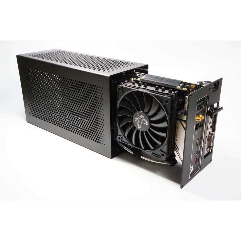 [ผ่อน 0%] ITX Case Zs-a4 v2 เคสสีดำ พร้อมชุดสายไฟkit+ไรเซอร์ (มือสอง ...