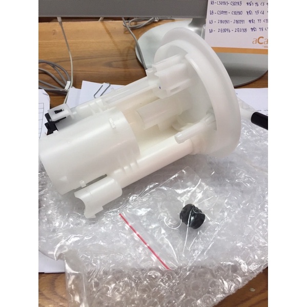 กรองเบนซิน มิตซูบิชิสเปซวาก้อน Mitsubishi Space wagon (P/N:MN158345 ...