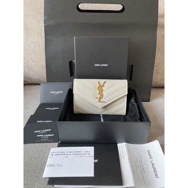 Ysl card holder y.21 used once | Shopee Thailand