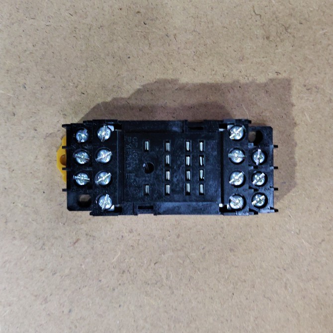 "Omron" Socket Relay (PYF14A-E) 14pin/ ซ็อกเก็ตรีเลย์ "Omron" สำหรับ ...